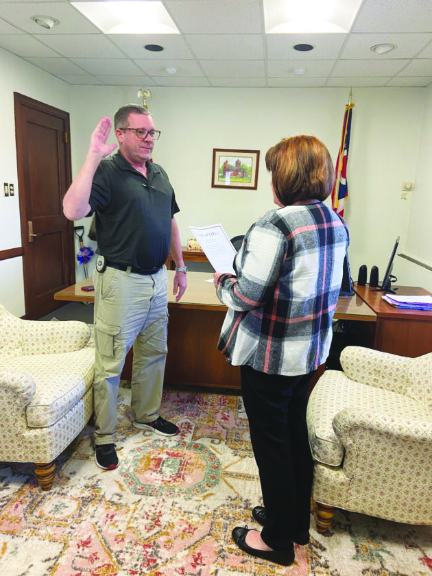 Mayor swears in new Housing Inspector | News, Sports, Jobs - Salem News